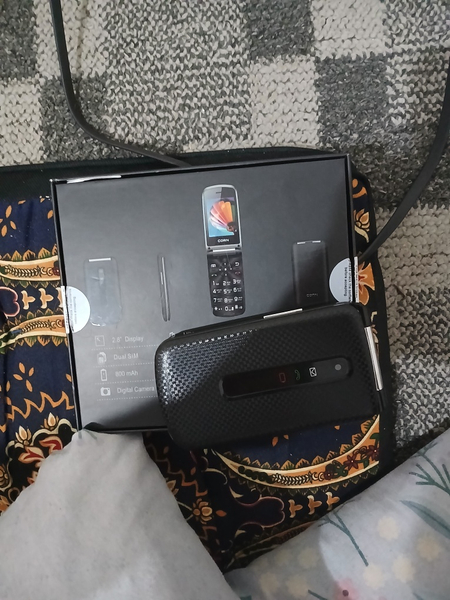 Telefon sotiladi nomi CORN yangi narxi 500