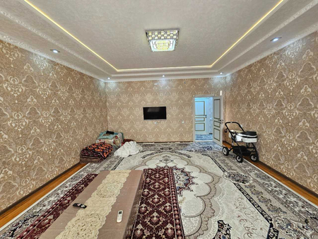 2 xonali 70m² 2-qavat uy sotiladi