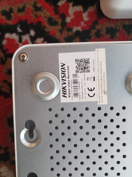 Hikvision Dvr 4 kanali va 8 kanali 300 dan