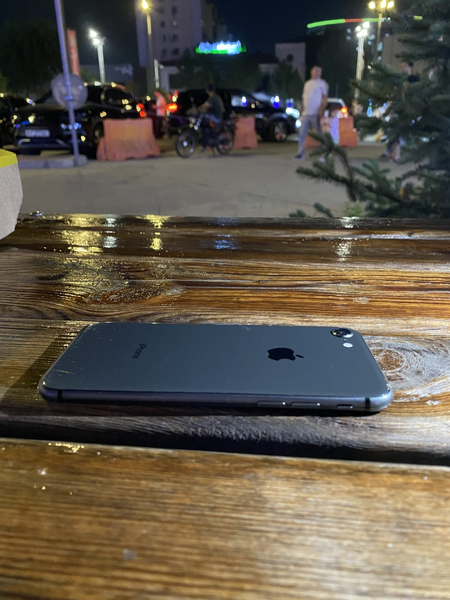 IPHONE 8 64 Gb / В отличном состоянии
64gb 
Ёмкость 79%
Состояние идеа