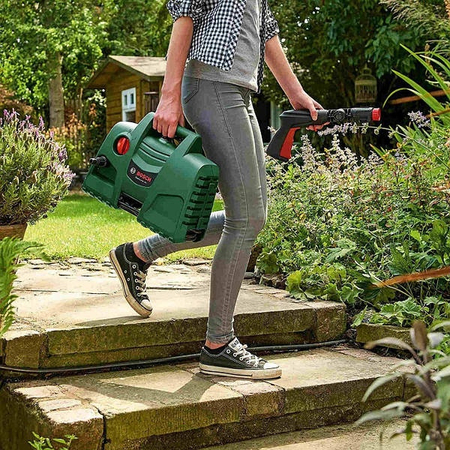 Мойка высокого давления BOSCH Aquatak 100