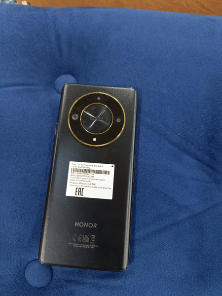 Продаётся новый телефон HONOR x9b 5G