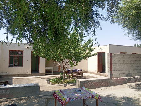 3 sothli 2 honali choyxona sotiladi Qoʻqon Dangara Oltiqosh