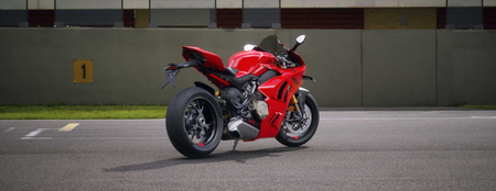Мотоцикл Ducati Panigale V4 S