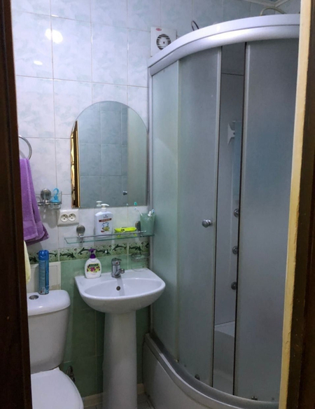 Продается квартира Новомосковская