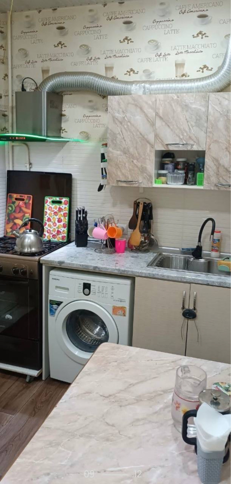 Срочно продам 2/4/4 ком квартиру куйлюк 4