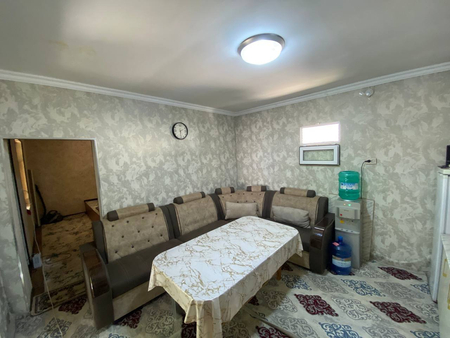 Uchastka+ magazinlar sotiladi