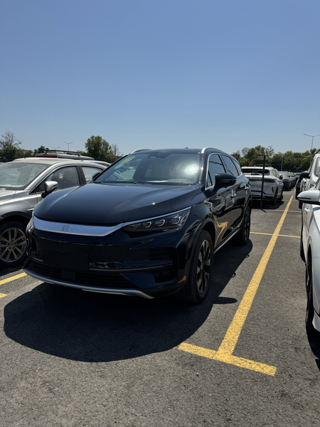 Byd tang 730km 2024