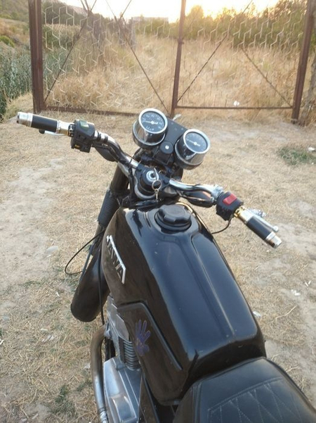 JAWA 350 на ходу имеется в запасе мотор 638 в разобранном виде.
