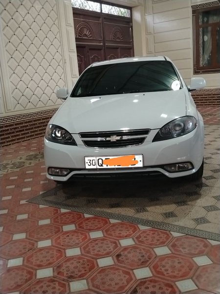 Chevrolet GENTRA с люком