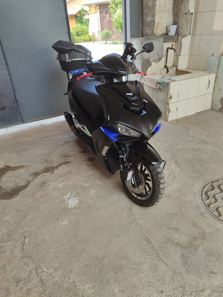 Italiya R3 Sotiladi