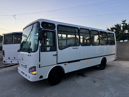 NP 40 sotiladi  2017 isuzu