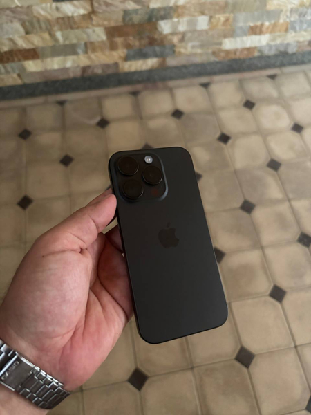 Iphone 15 pro ideal