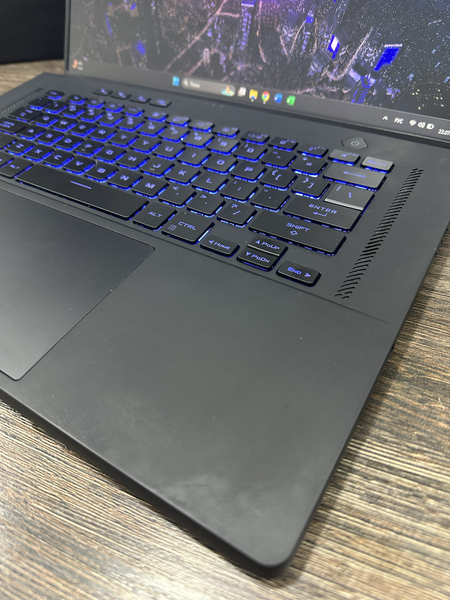 мощный i7 ноутбук Asus RoG Zephyrus GU603Z, для игр и графических прог