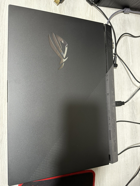 Продам Asus Rog Strix G713 в отличном состоянии, в полном комплекте.