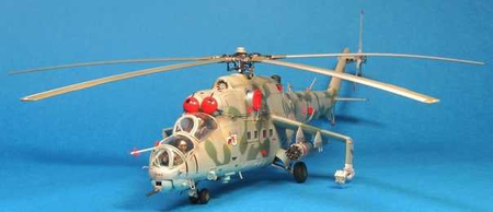 Сборная модель вертолета Ми-24Е (Звезда, 1/72)