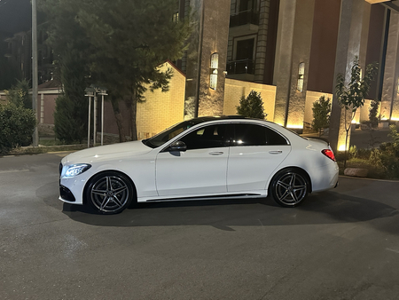 Mersdes Benz W 205