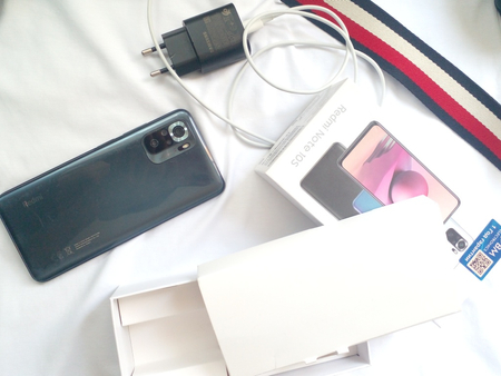 Redmi note 10 S 6+3/64GB holati yaxshi Kar dak full