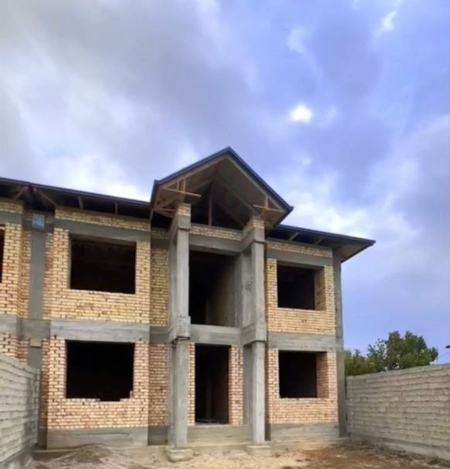 2 каватли ховли сотилади. Нархи 65.000