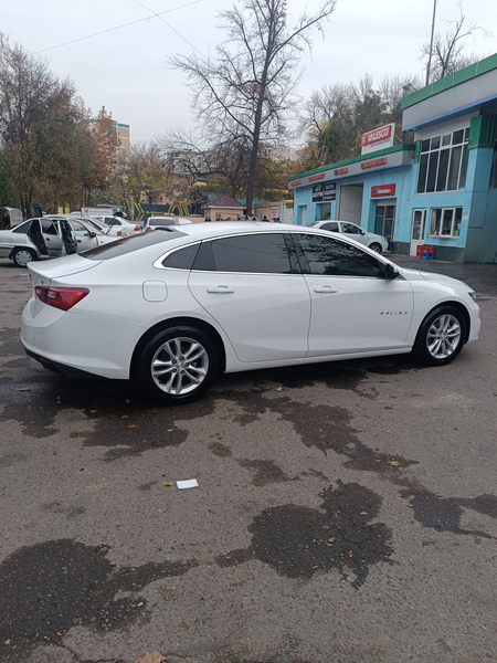 Продажа малубу очень хороший состояние