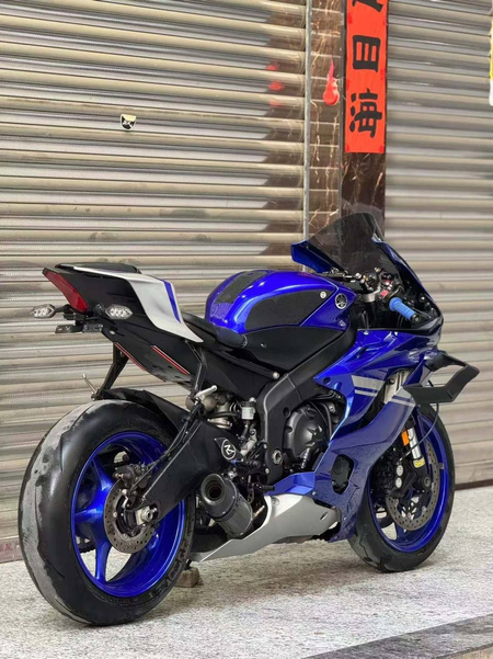 Yamaha R1 Zakazga keladi