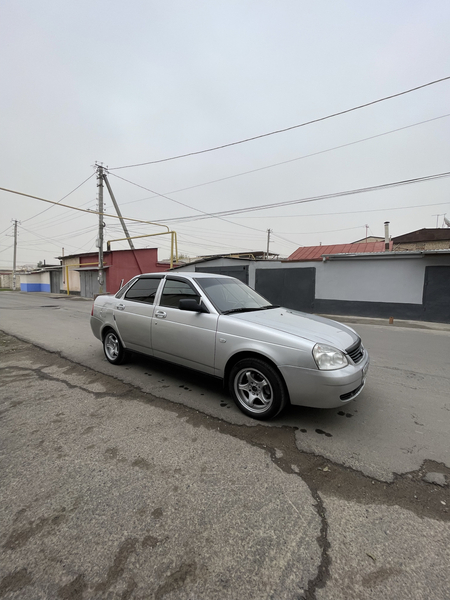 В продаже LADA pRIORA