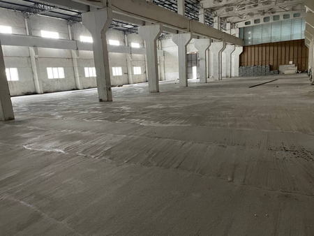 Arendaga sklad beriladi 1400 m2 gaz, suv, svet, kamera barcha qulaylik