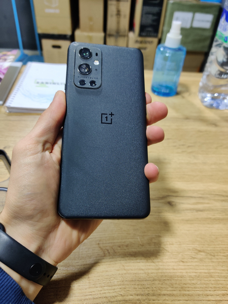OnePlus 9pro 12/256
