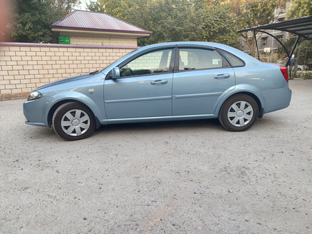 Chevrolet Gentra (Lacetti) в идеальном состоянии