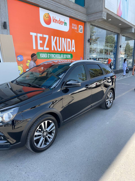 Lada Vesta Cross