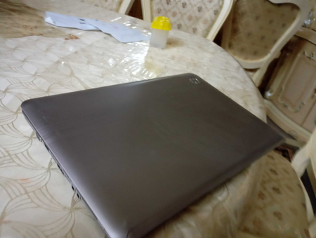 Notebook HP yili 2018 yengiligida 2500 Dollar oganman 200-160 dolllar