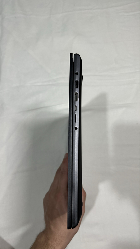 Asus Vivobook Pro 16X | R7-5800H/16 GB DDR4/ RTX 3050 (4 GB)/ 512 SSD