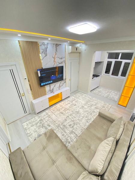 Срочно продаётся 2*3 квартира. Чиланзар. Метро Новза