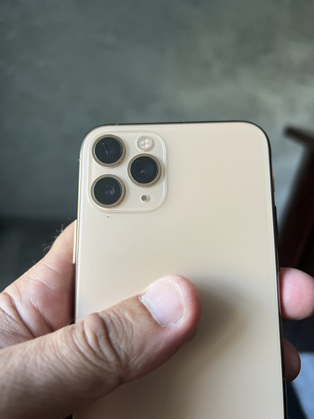 İPhone 11 pro 256 holati yahşi