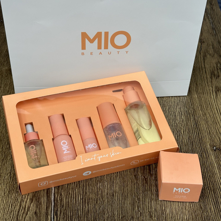 Mio beautydan All In One to’plami, Hammasi birda va skrab