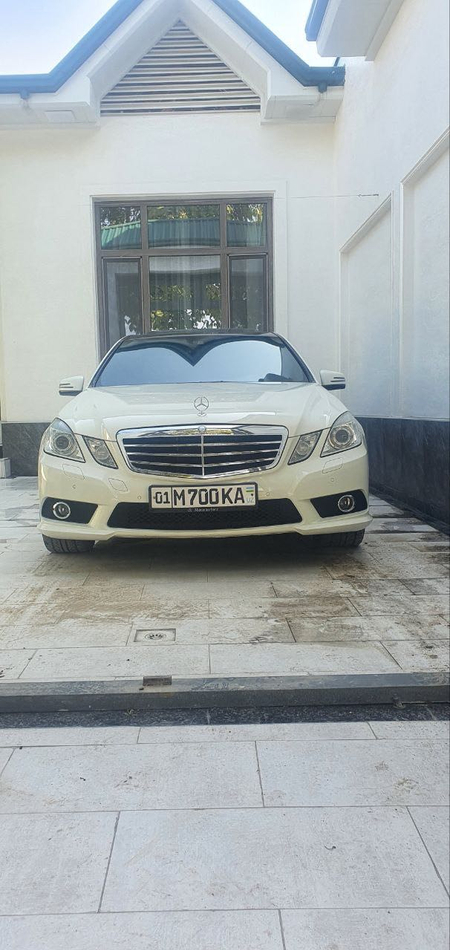 Mercedes E class 212