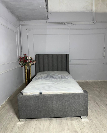 Gastinitsalar uchun mebellar zakazga