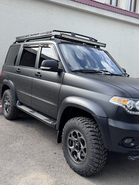 Patriot UAZ matoviy