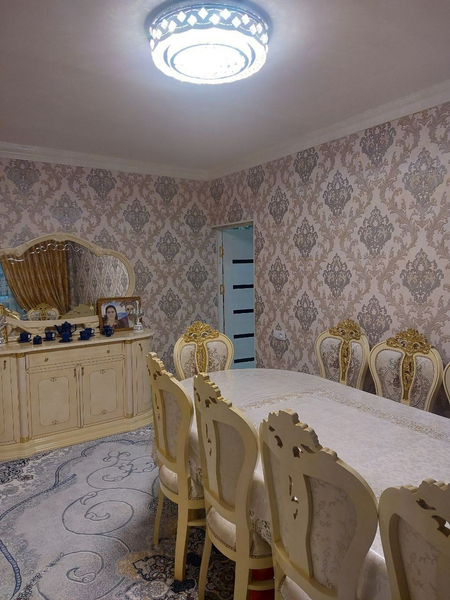 Дом кирпичный квартира. Уй гиштли квартира
