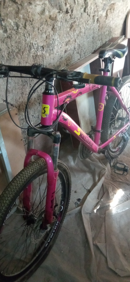 24 velosiped sotiladi podvolda kop qop ketgan