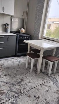 1 хонали Уй ижарага М.улугбек район