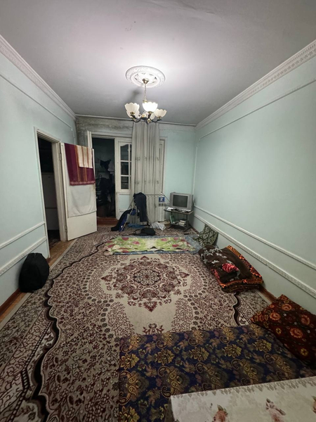 2 ком кв 4 этаж Ависозлар 1,5&3 балкона