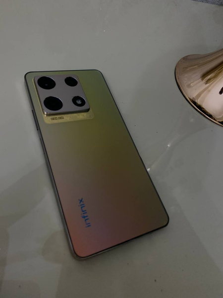 Infinix note 30 pro 
Processor - Helio G99
Kamera