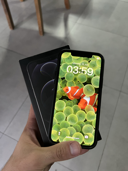 iphone 13 pro i iphone 12 pro
