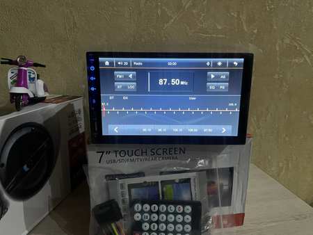 pioneer sensorli yangi manitor 7 dyumli universal Usb Blutus aux fm