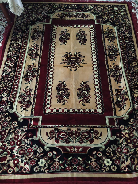 Продам Ковер албанский
