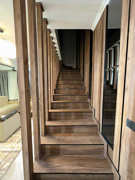 Продаётся Срочно квартира Дуплекс в Мирза Улугбекском районе  78.000$