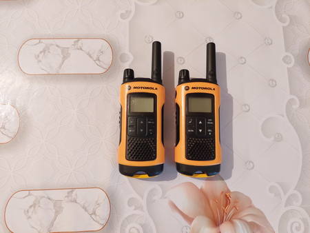 Продам рации MOTOROLA T80 Extreme