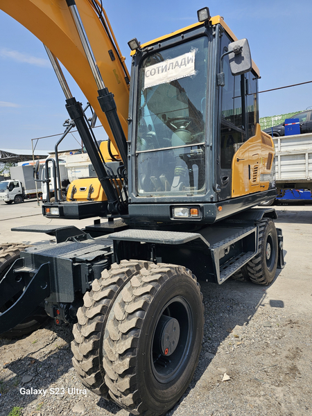 Hyundai hw 145 yili 2016