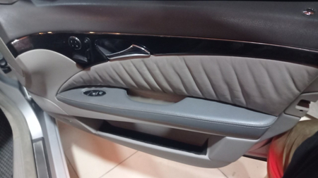 Mercedes Benz W211 E320